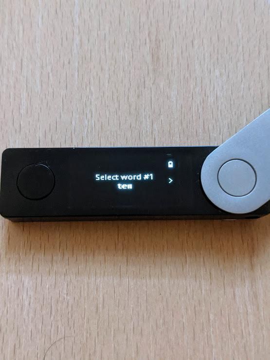 Download Ledger Live on your computer - Vault12